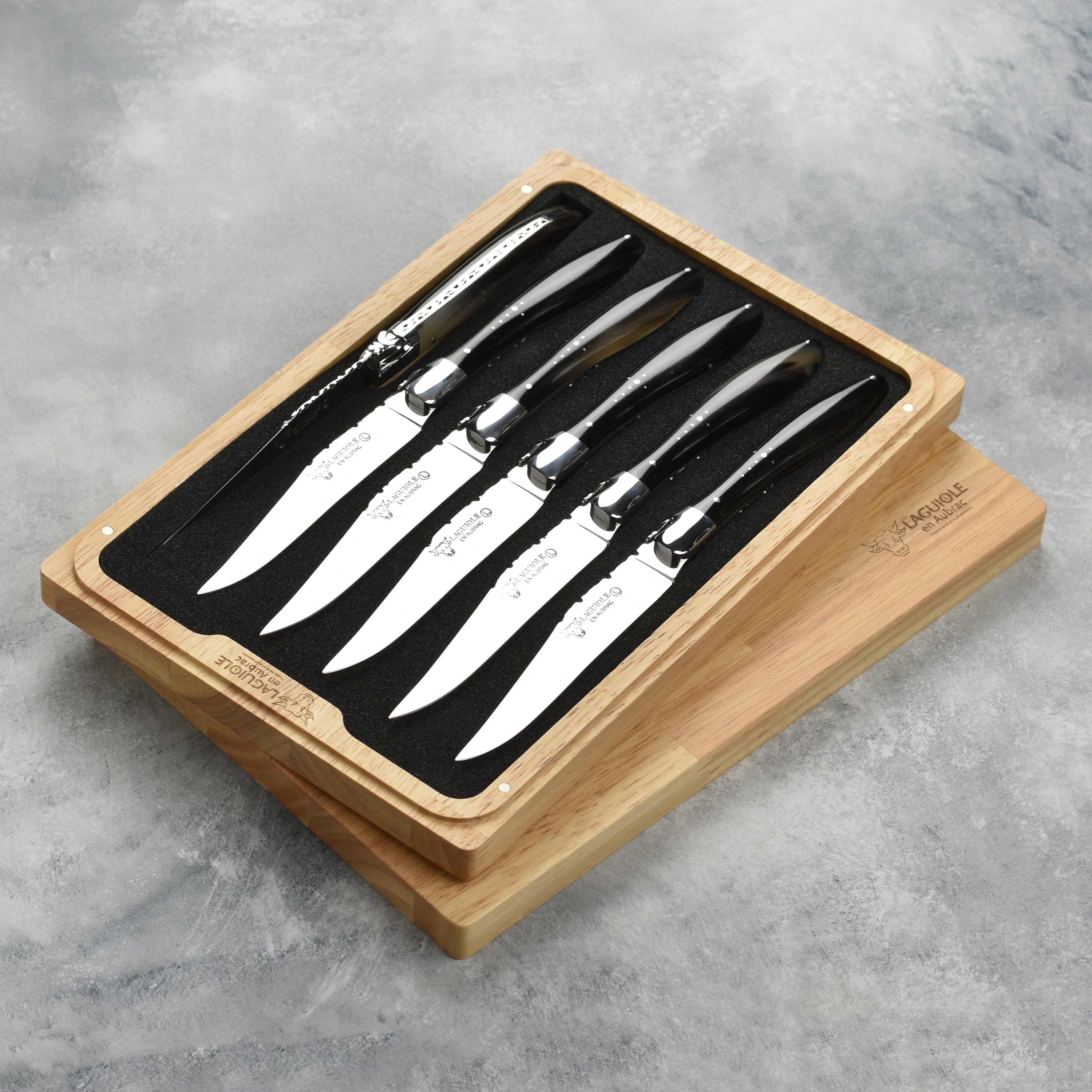 Laguiole en Aubrac Steak Knives - Solid Horn 6 Piece Set – Cutlery and More