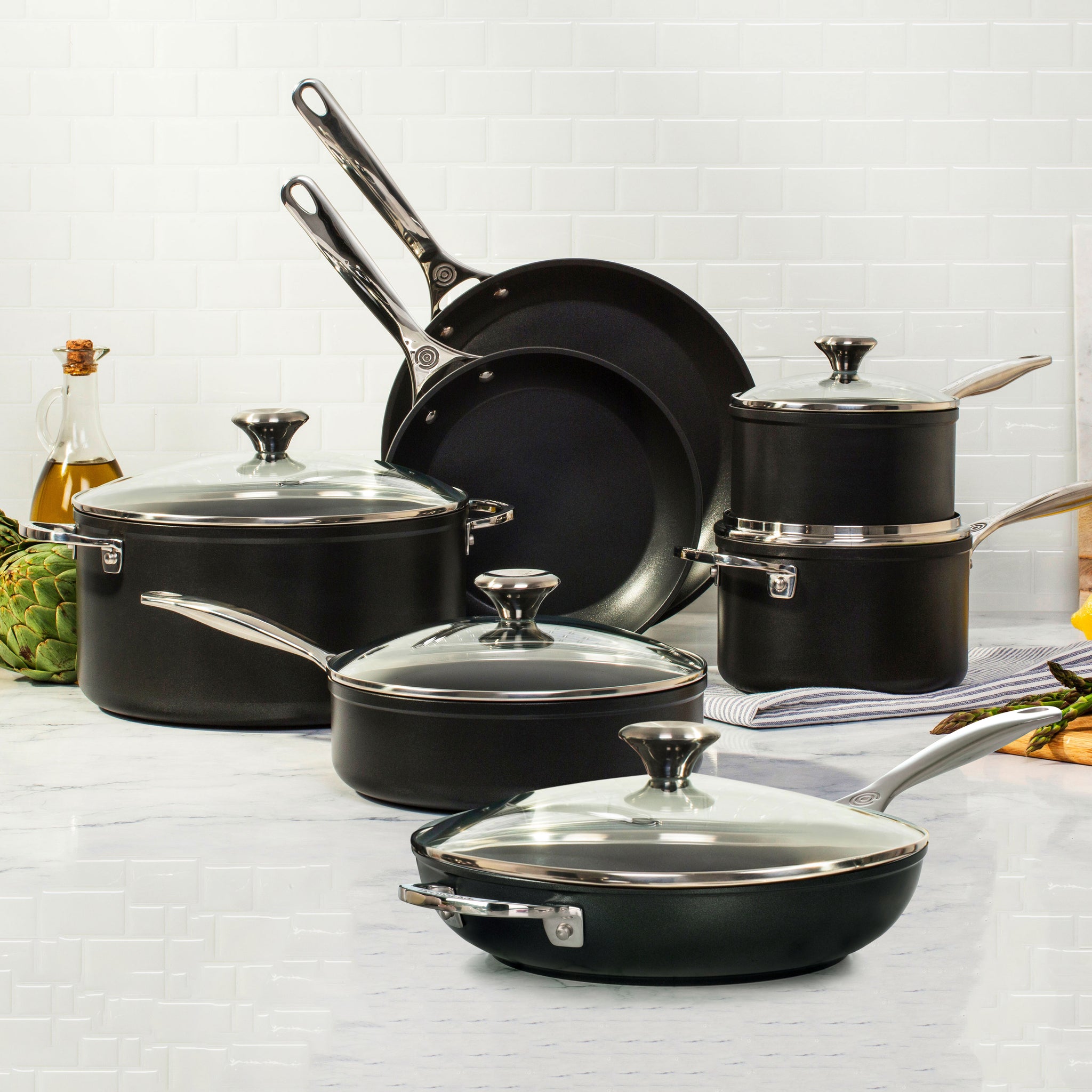Le Creuset Cookware Sets – Cutlery and More
