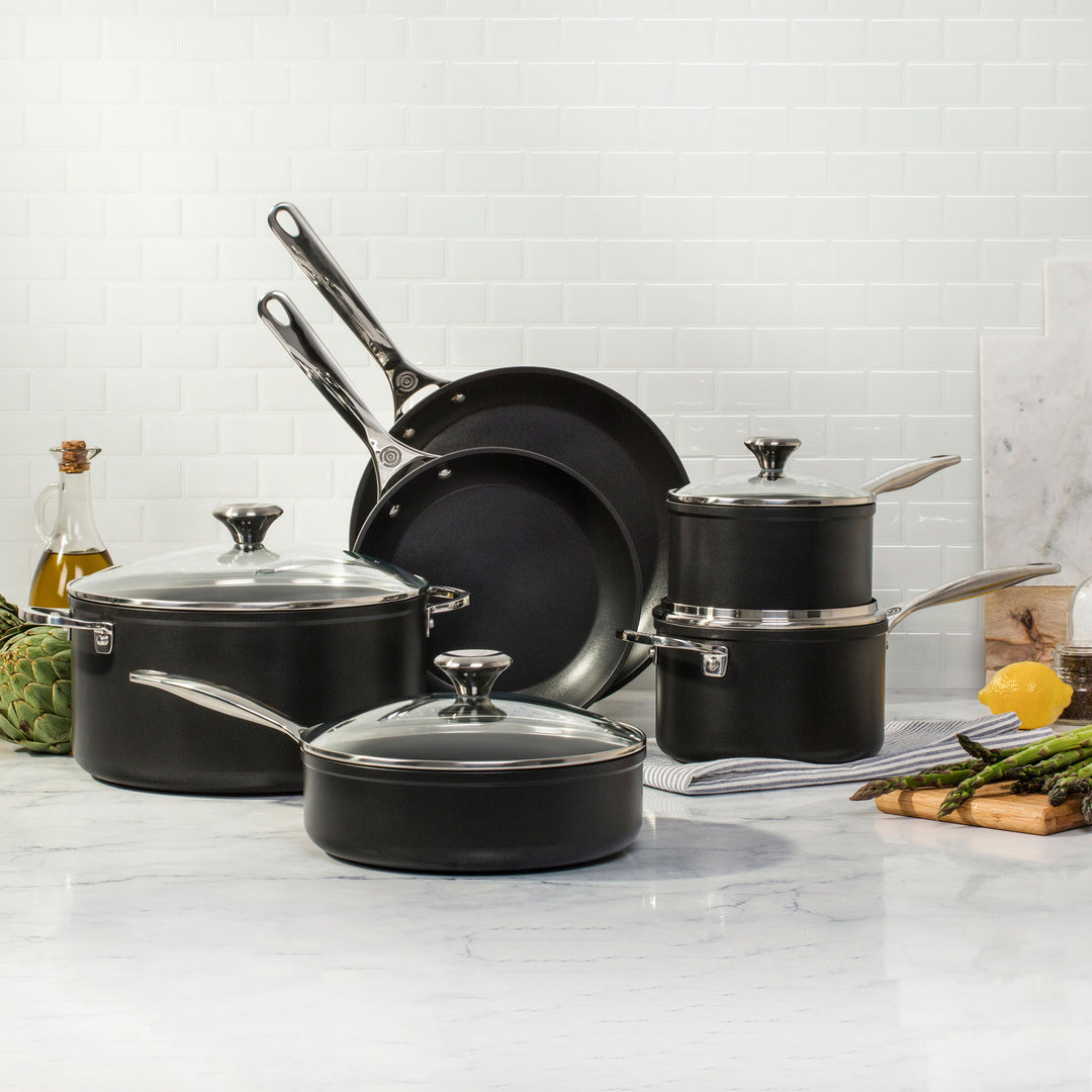 Le Creuset Cookware Sets – Cutlery and More